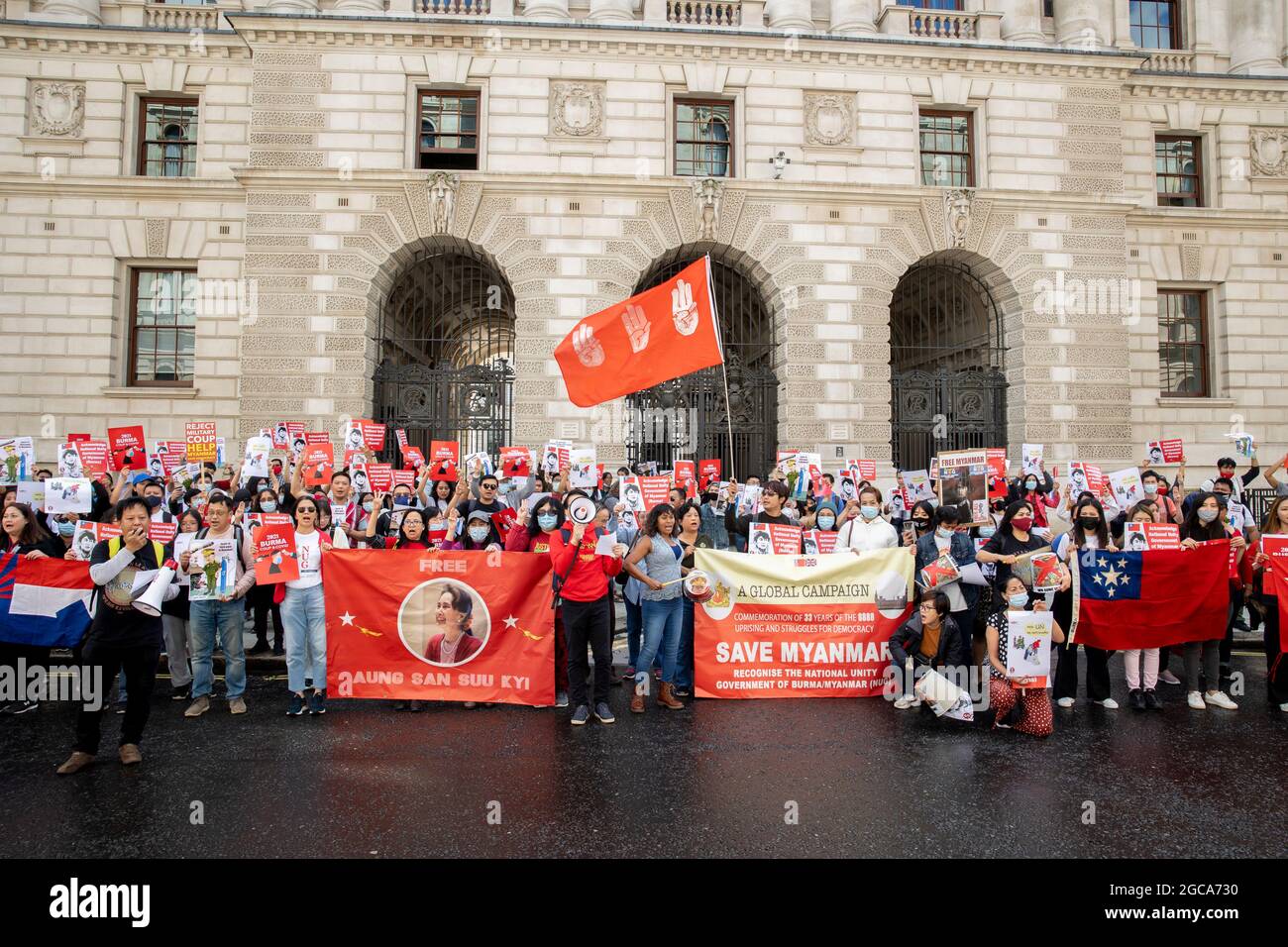 8888 people power uprising hi-res stock photography and images - Alamy