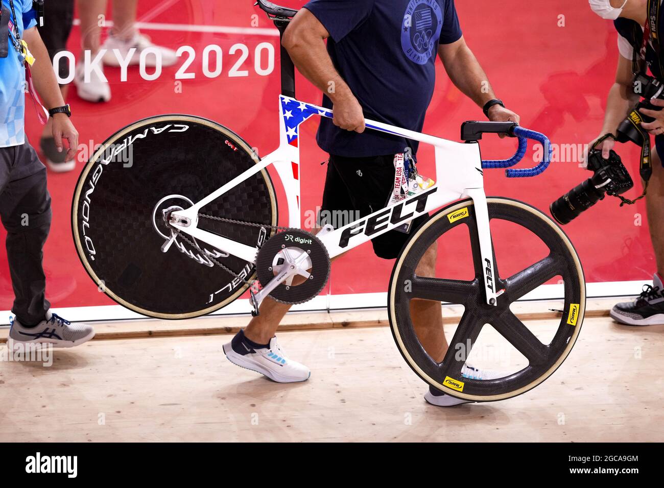 Shizuoka, Japan. 7th Aug, 2021. USA Cycling : Men's Madison Final ...