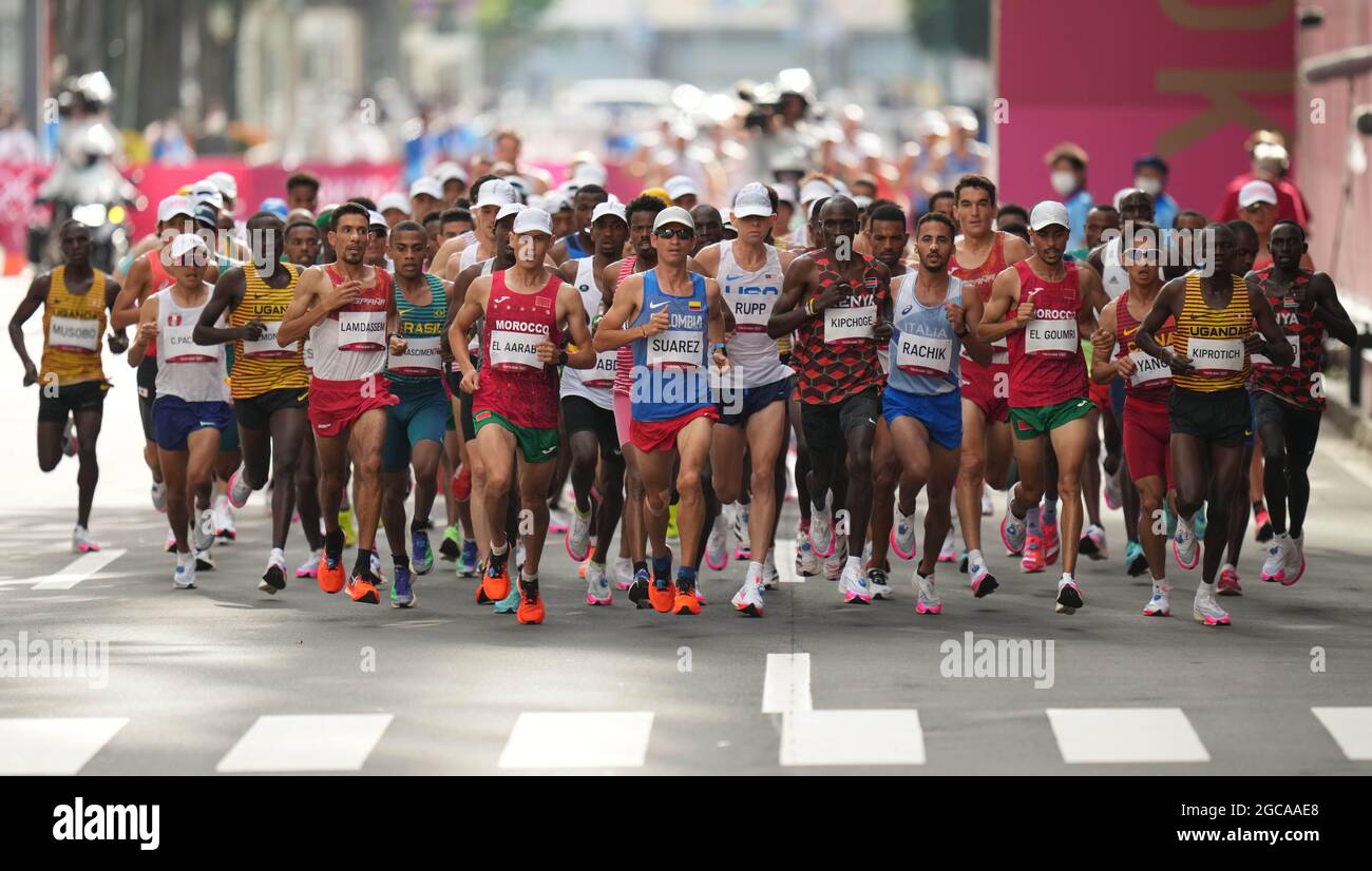 Sapporo, Japan. 8th Aug, 2021. Athletes compete during the men's ...