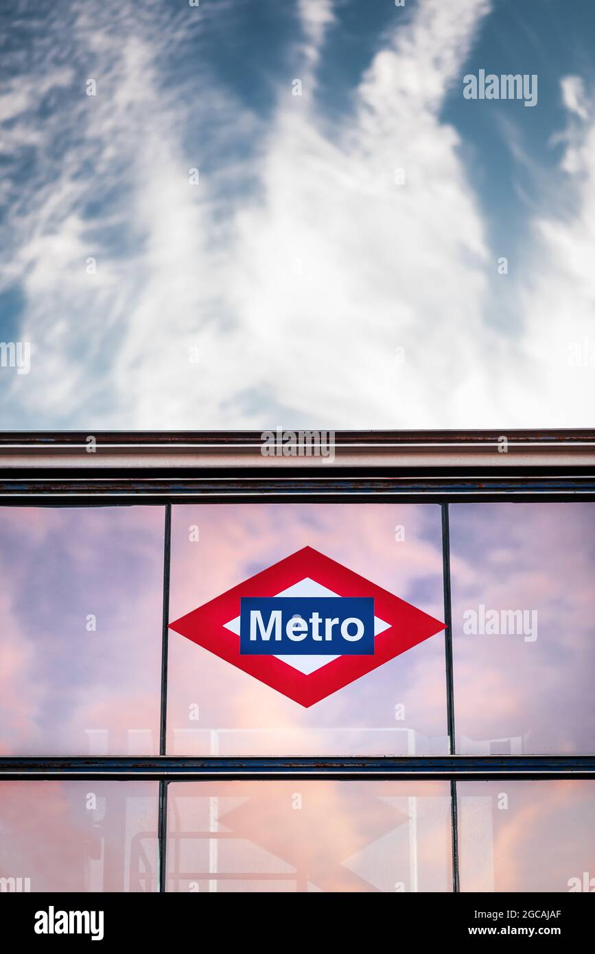 modern metro logo during sunset Stock Photo - Alamy
