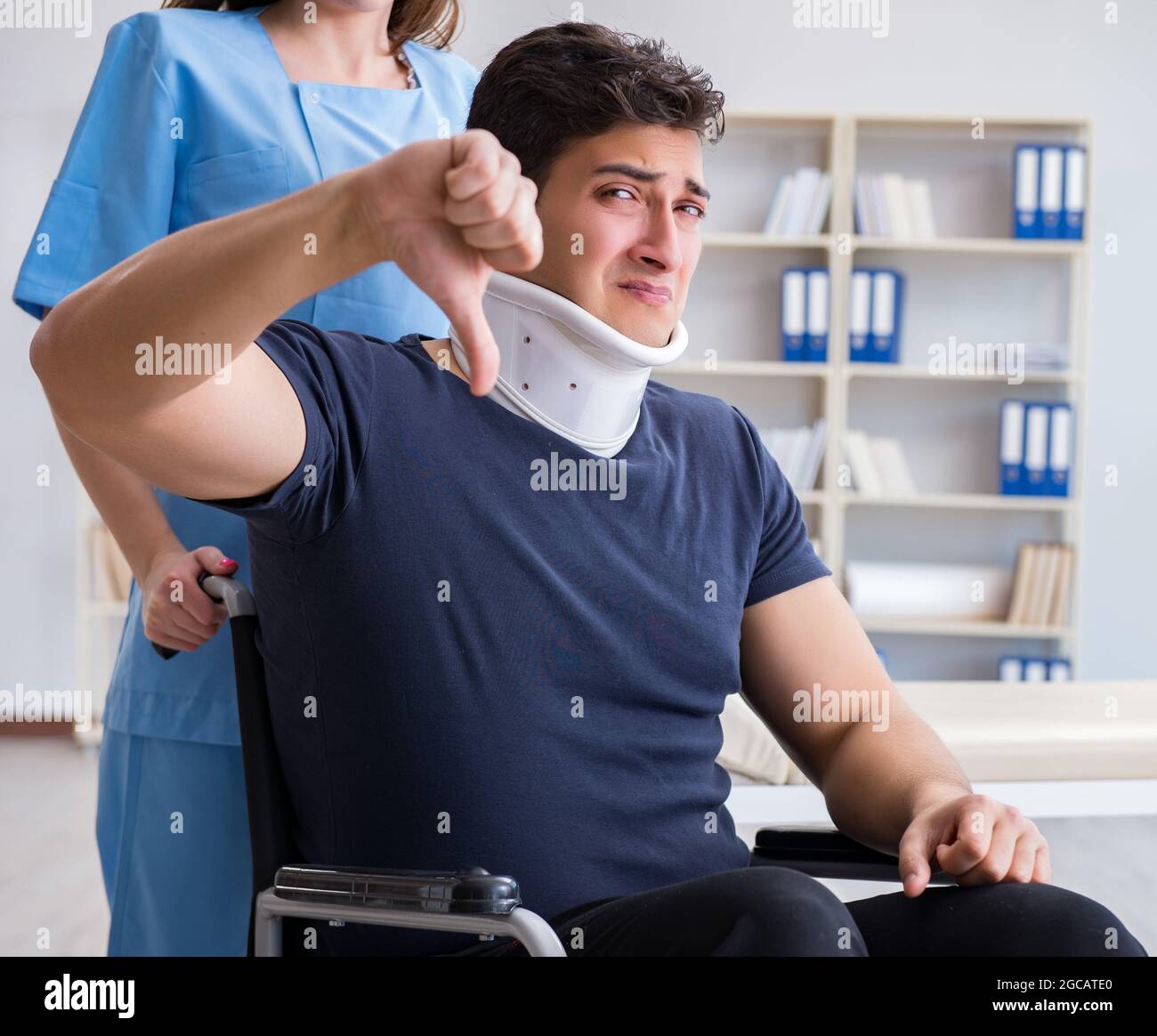 The man with neck injury visiting doctor for check-up Stock Photo - Alamy