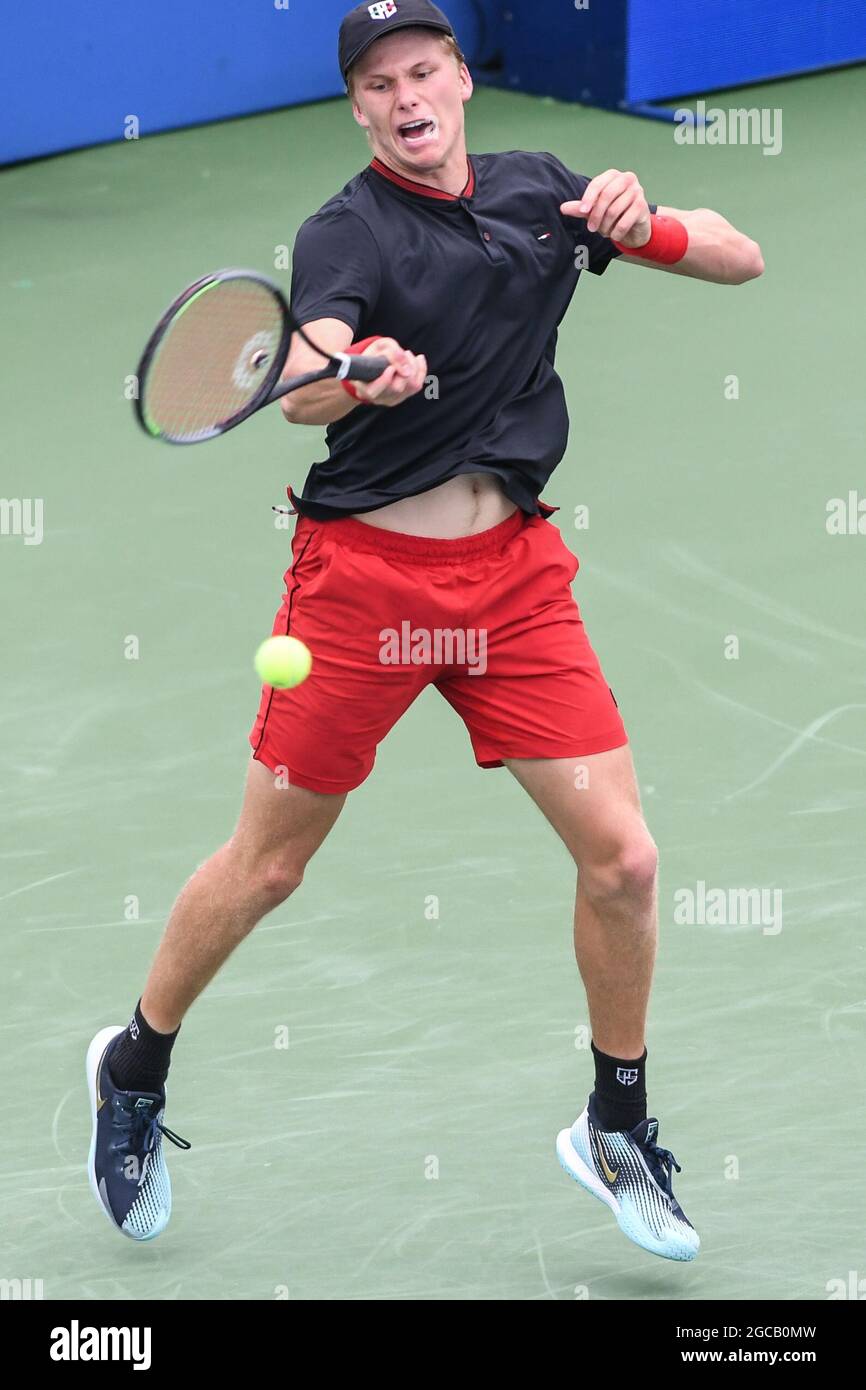 Washington, D.C, USA. 7th Aug, 2021. JENSON BROOKSBY hits a forehand ...