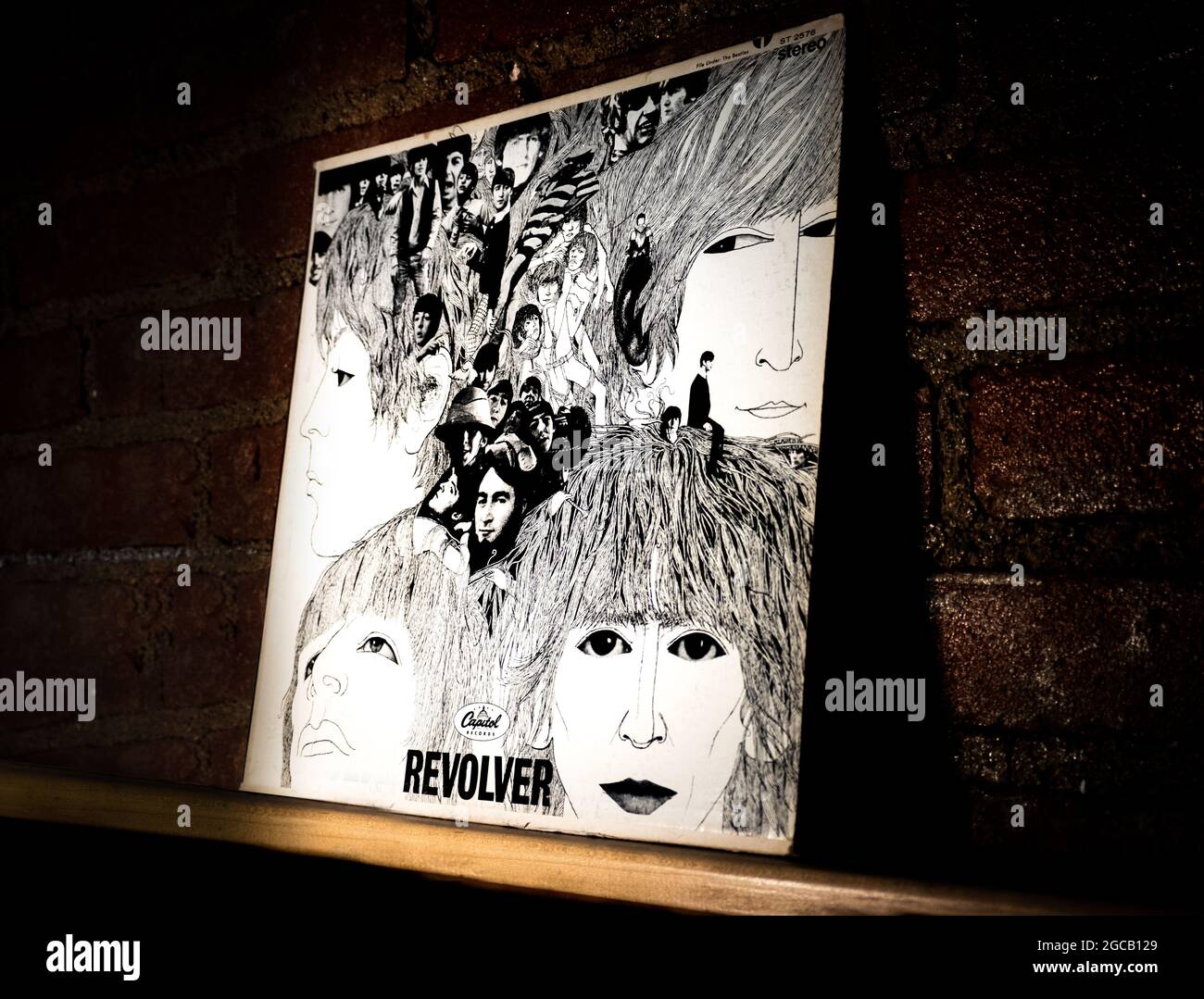 The beatles revolver album cover hi-res stock photography and images ...