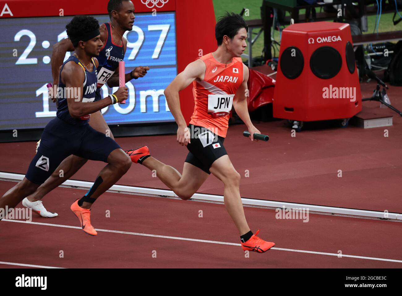 Tokyo, Japan. 6th Aug, 2021. (L-R) Amoj Jacob (IND), Gilles Biron (FRA ...