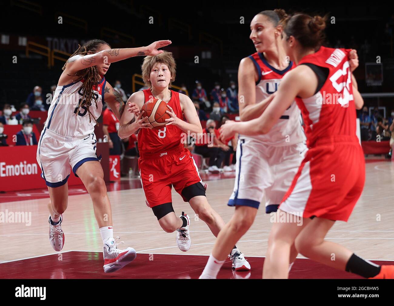 Maki takada hi-res stock photography and images - Alamy