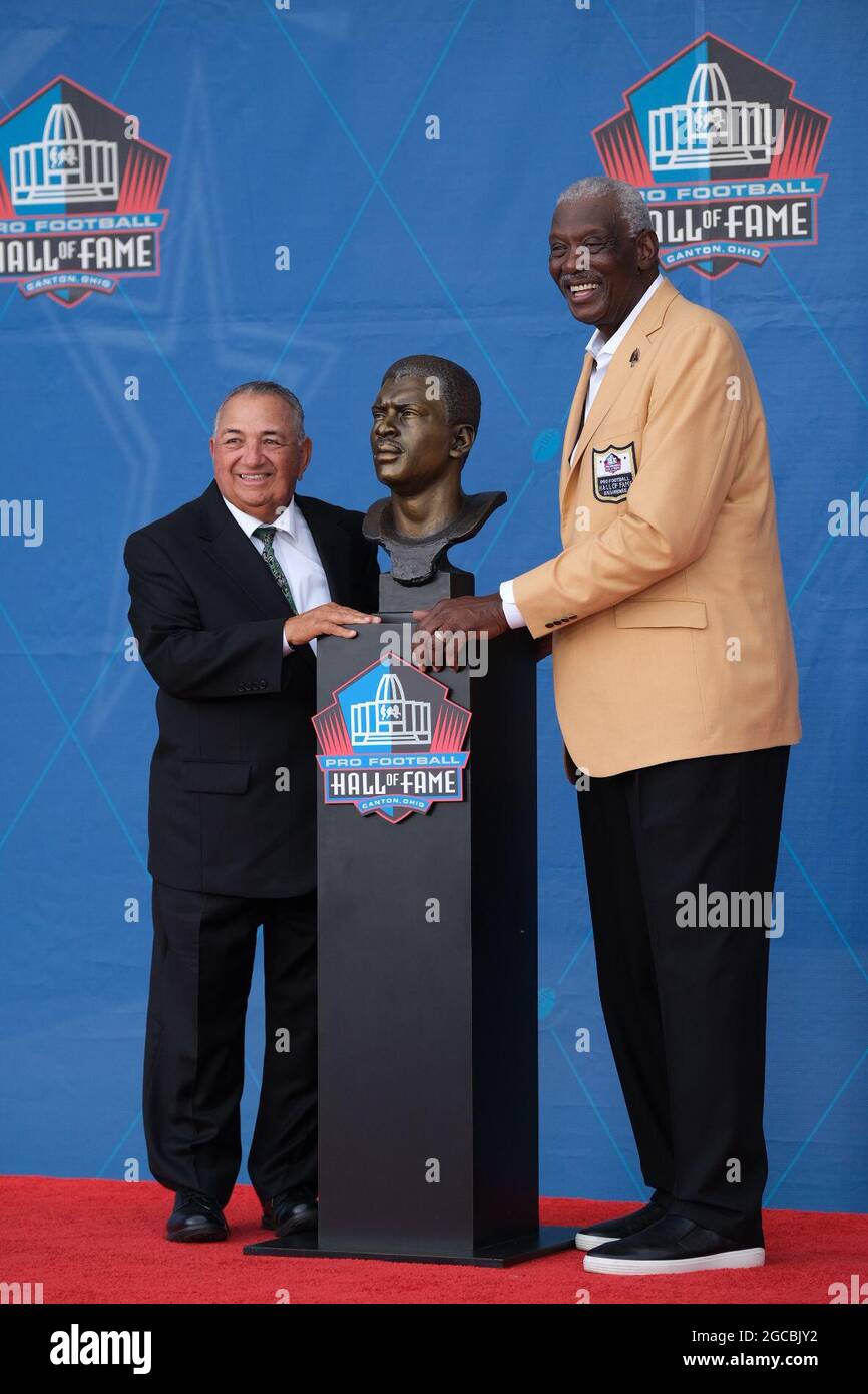 August 7th, 2021: Harold Carmichael during the Pro Football Hall of ...