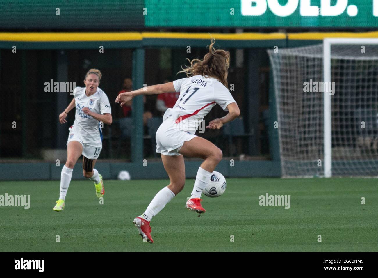 Dani Weatherholt (17 OL Reign) during the National Womens Soccer League ...