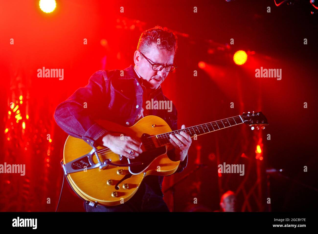 Richard hawley pulp hi-res stock photography and images - Alamy