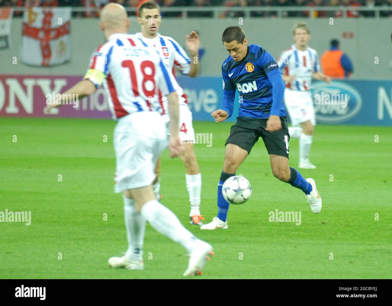 Manchester united football kit hi-res stock photography and images - Alamy