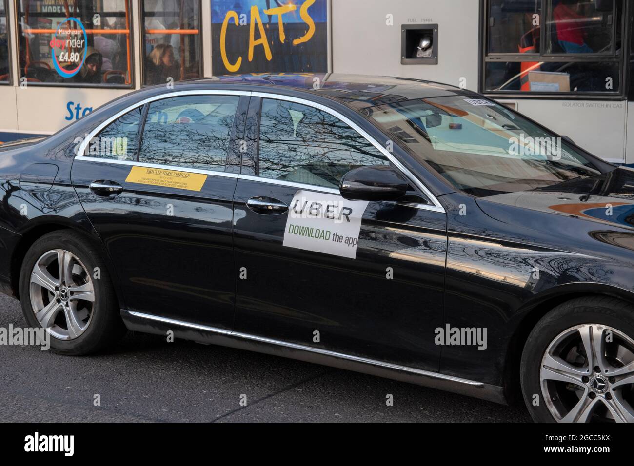 Uber sticker hi-res stock photography and images - Alamy