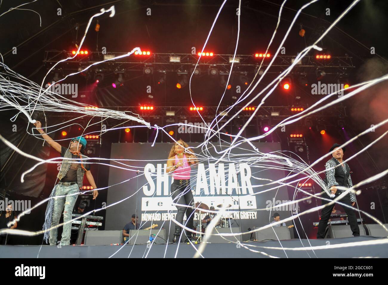 Shalamar Performing at Lets Rock Leeds 80s Stock Photo - Alamy