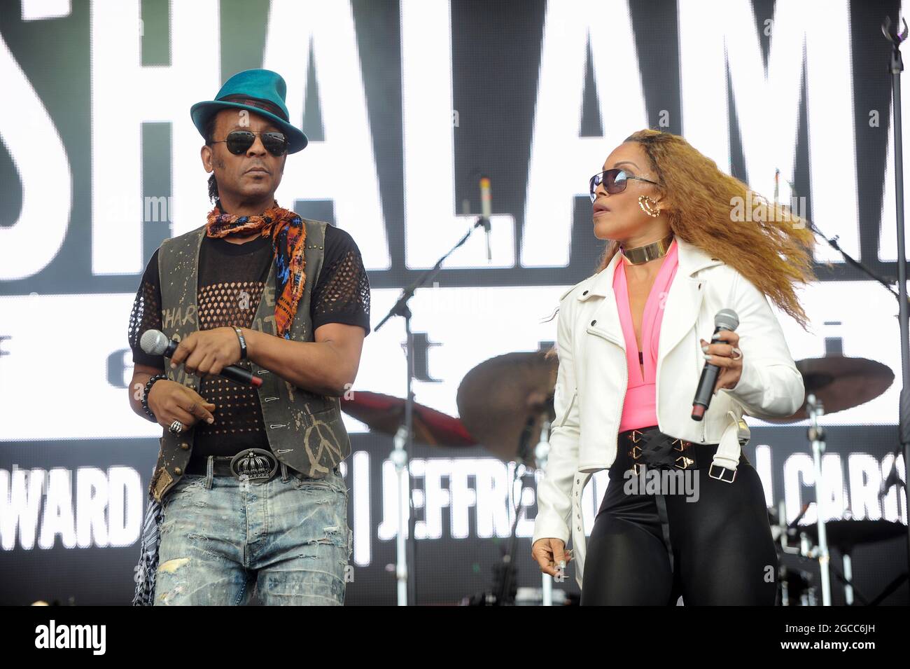 Shalamar Performing at Lets Rock Leeds 80s Stock Photo - Alamy