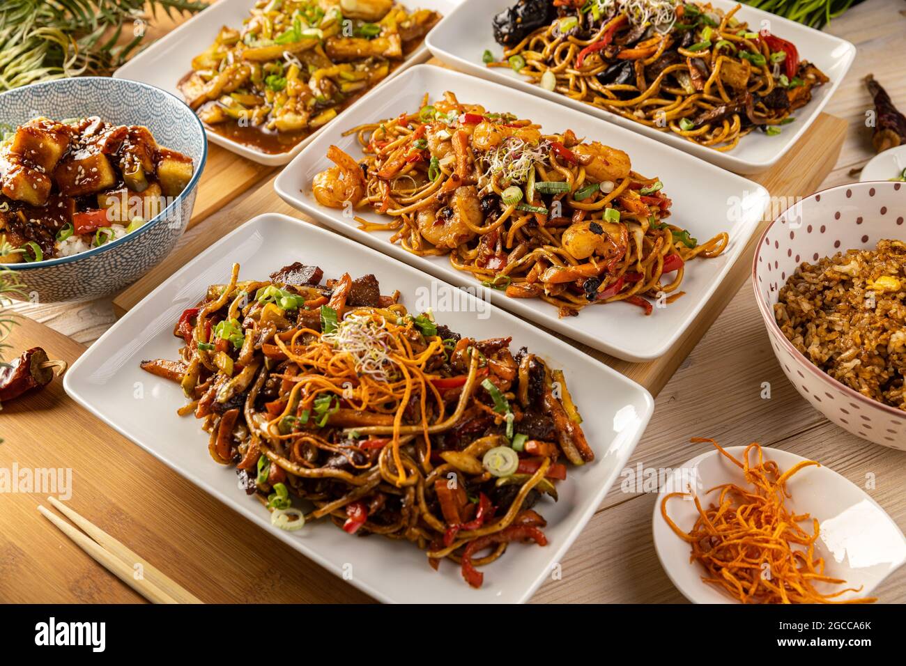Asian food and meal hi-res stock photography and images - Alamy