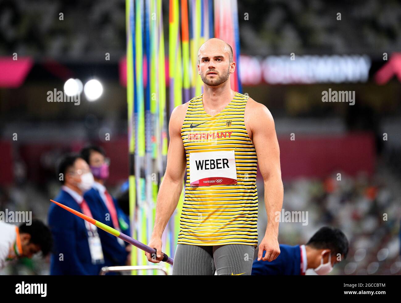 Javelin olympics female hi-res stock photography and images - Alamy