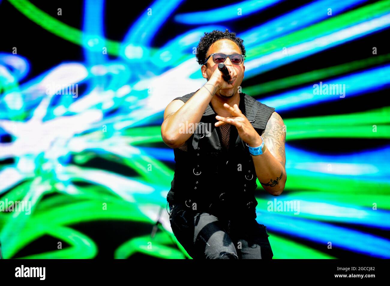 SNAP Performing live at Lets Rock Leeds 80s Stock Photo - Alamy