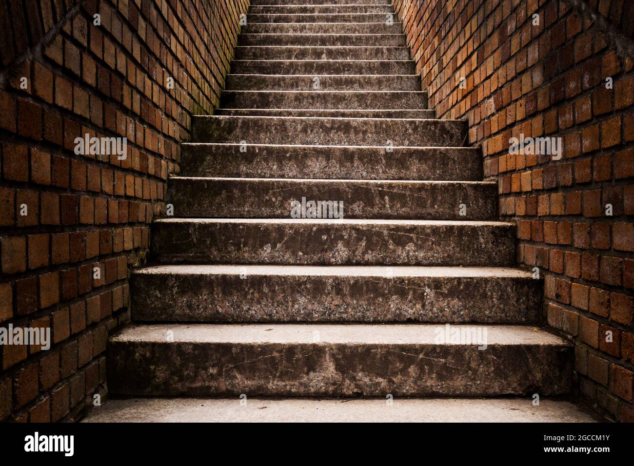 Symmetrical stairs hi-res stock photography and images - Alamy