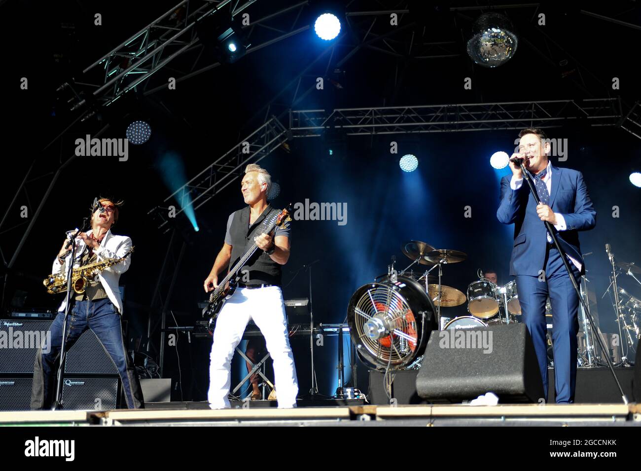Spandau ballet hi-res stock photography and images - Alamy