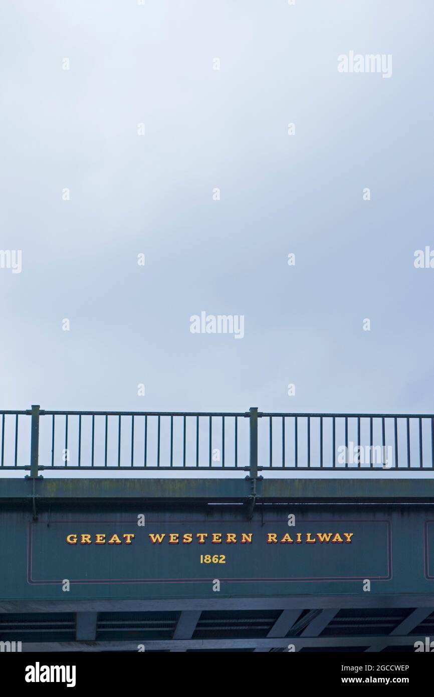 The great Western railway bridge over the high street in the Berkshire ...