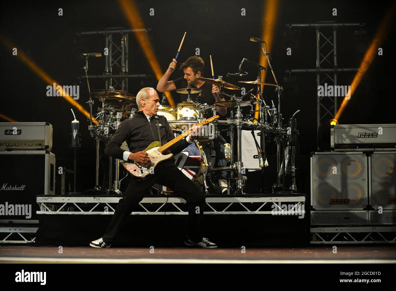 Status quo rockin’ all over the world hi-res stock photography and ...