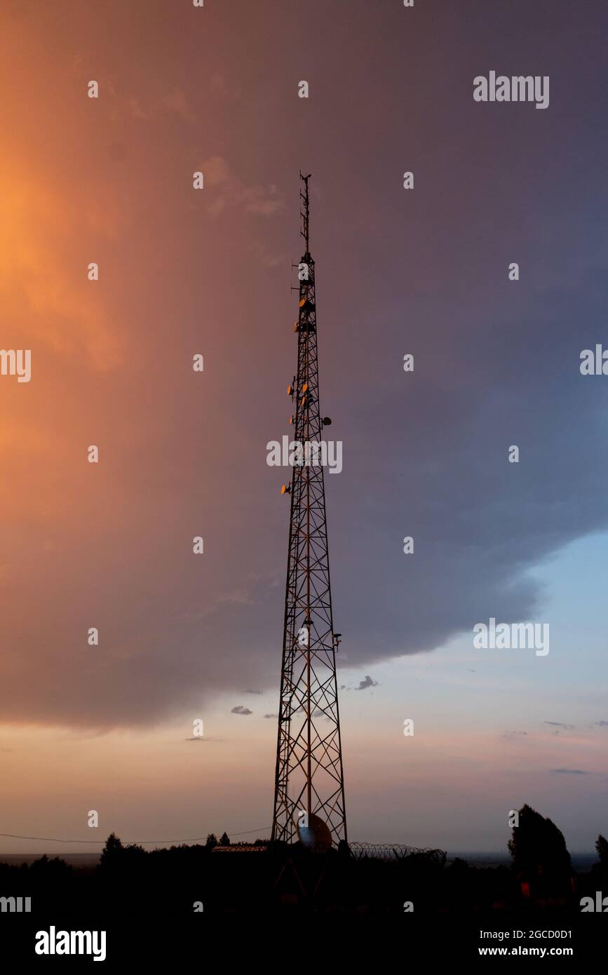 Mobile tower hi-res stock photography and images - Alamy