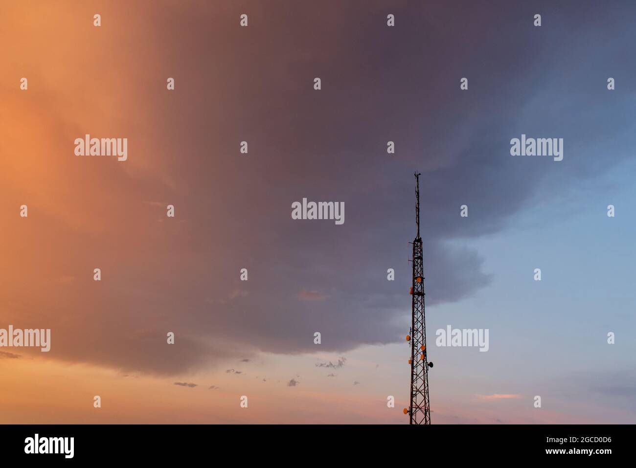 Mobile tower hi-res stock photography and images - Alamy