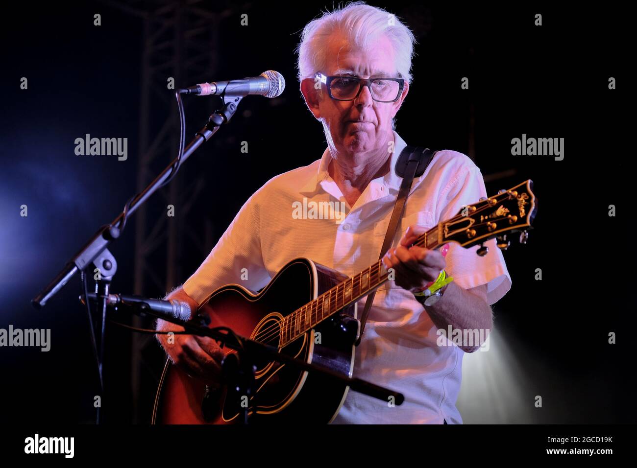 Former Rockpile band member, British singer songwriter, musician ...