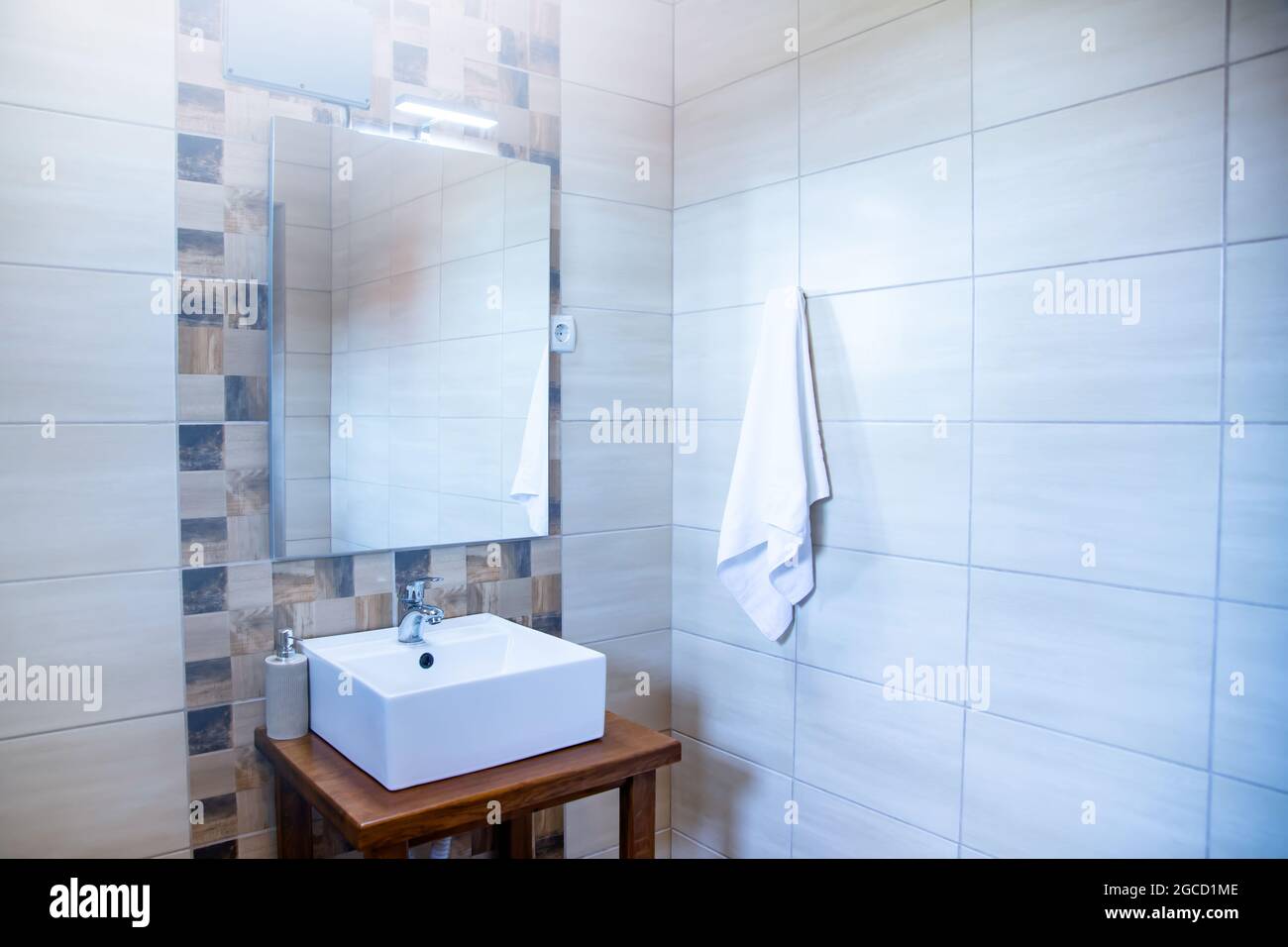 Clean and fresh bathroom with natural light Stock Photo - Alamy