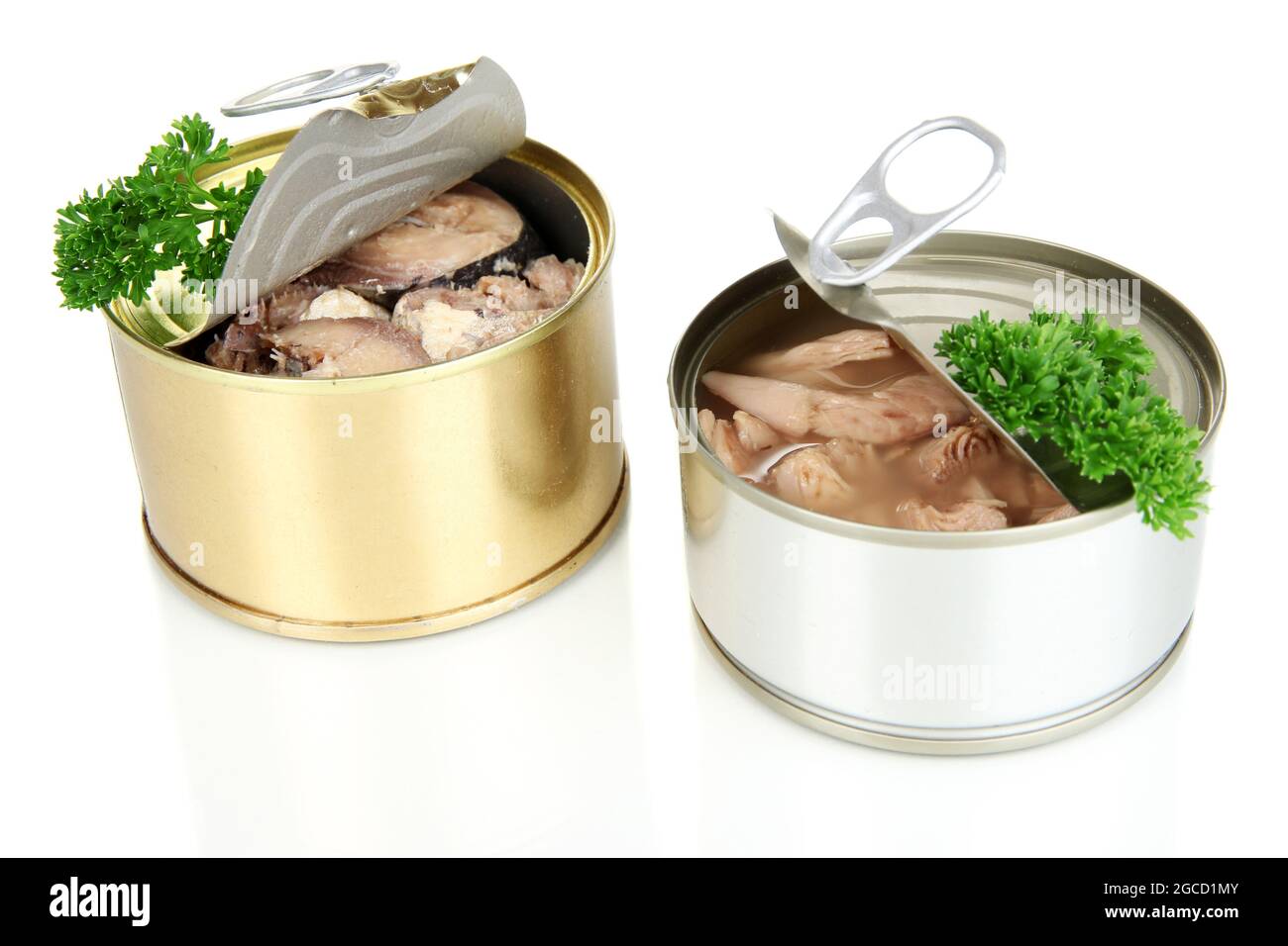 Open tin can, isolated on white Stock Photo - Alamy