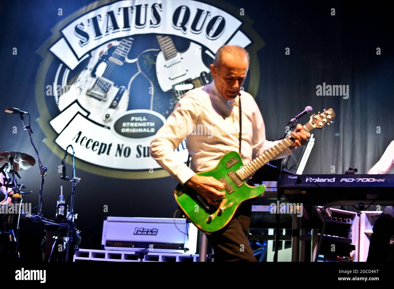 Status quo rockin’ all over the world hi-res stock photography and ...