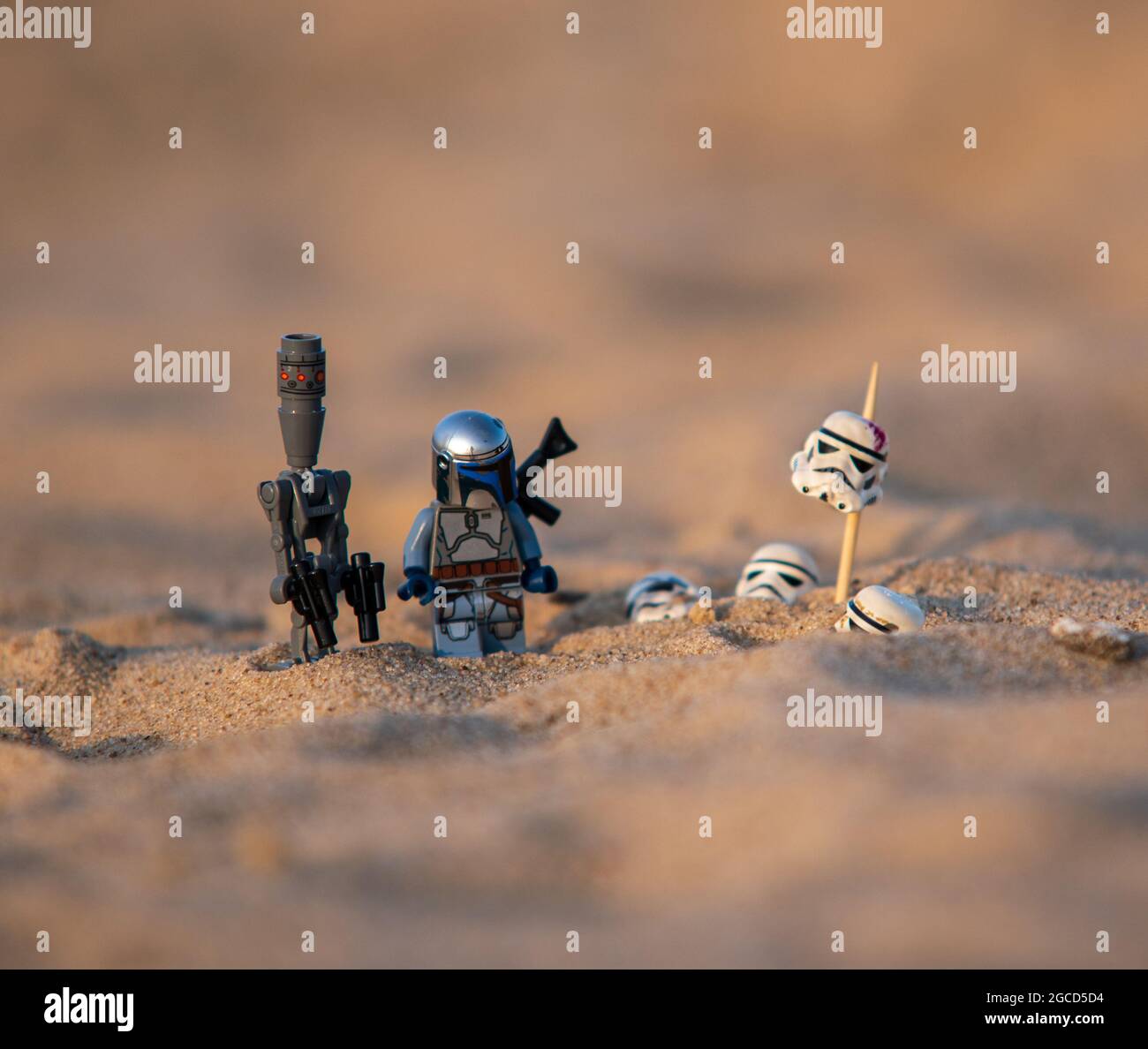 Lego the mandalorian minifigure Stock Photo - Alamy
