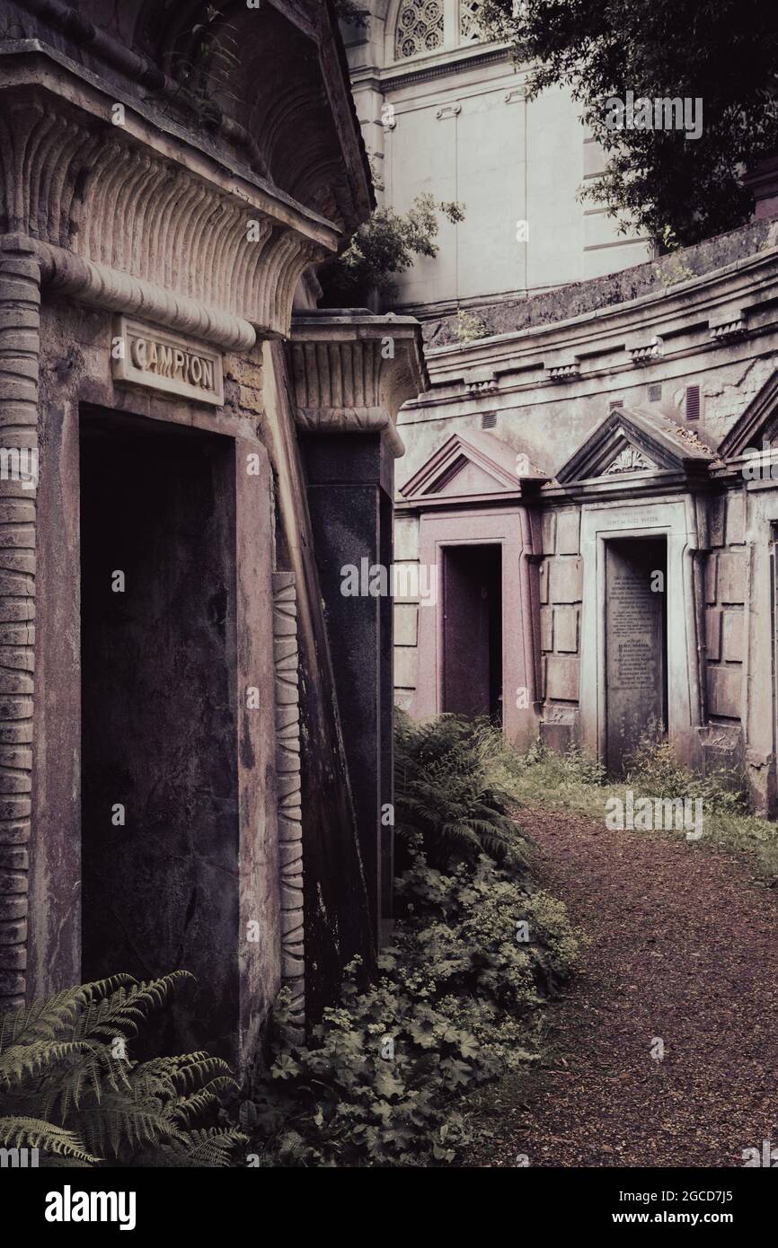 Victorian mausoleums and tombs in historic Highgate Cemetery, London ...