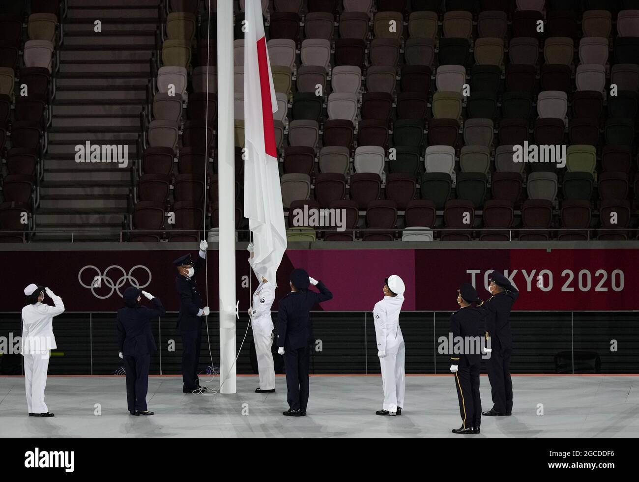 Tokyo, Japan. 8th Aug, 2021. Japanese national flag is raised during ...