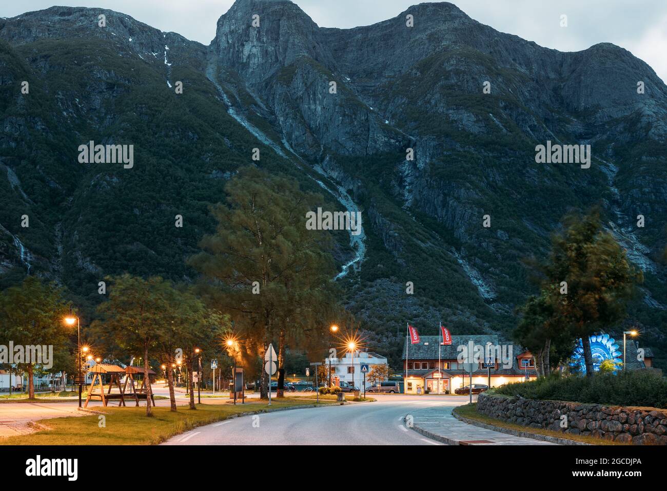Eidfjord, Hordaland County, Hardanger Region, Hardangerfjord, Norway ...