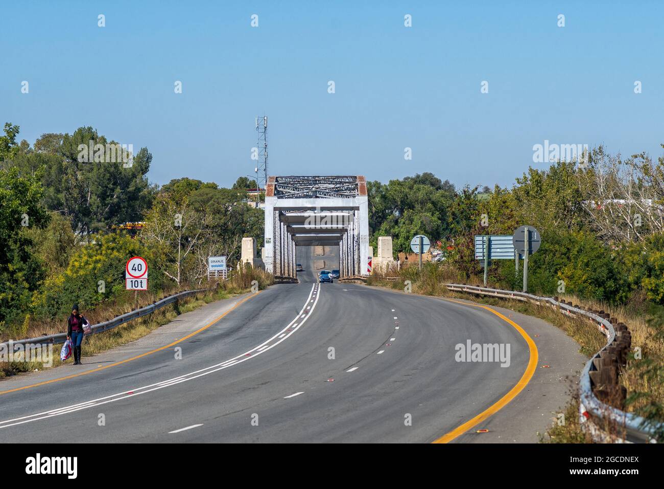 ALIWAL NORTH, SOUTH AFRICA - APRIL 23, 2021: The historic road bridge ...