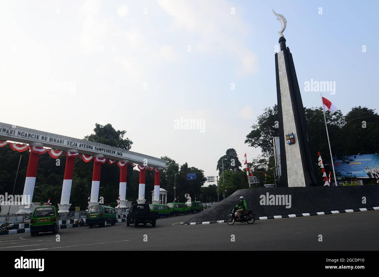 Bogor monument hi-res stock photography and images - Alamy