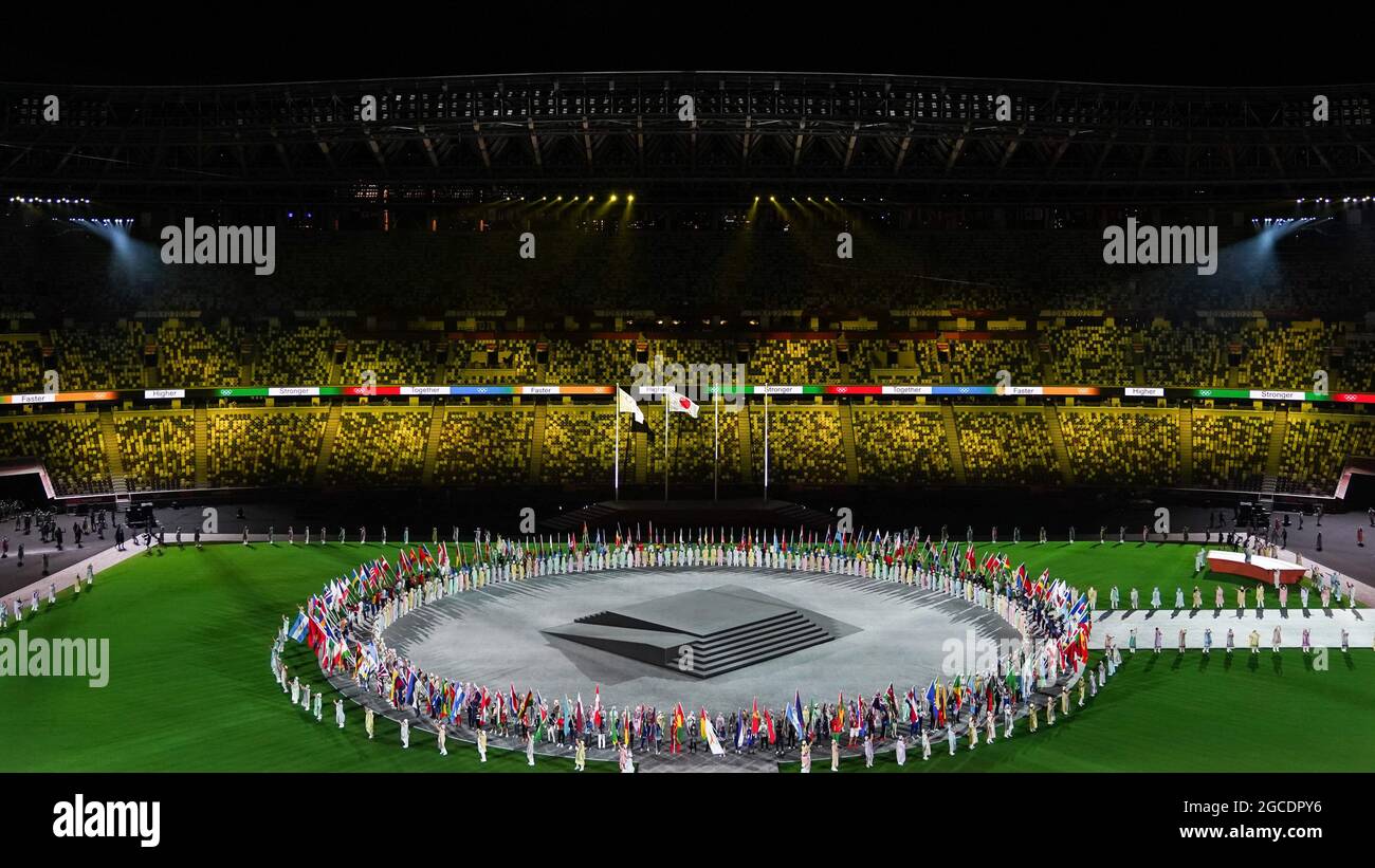 Flag bearer enter stadium hi-res stock photography and images - Alamy