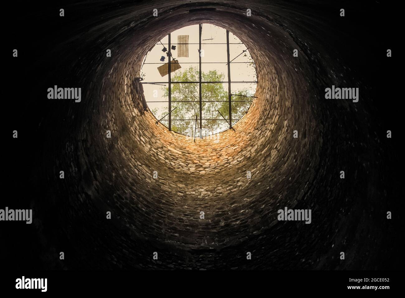 view inside from deep well Stock Photo - Alamy