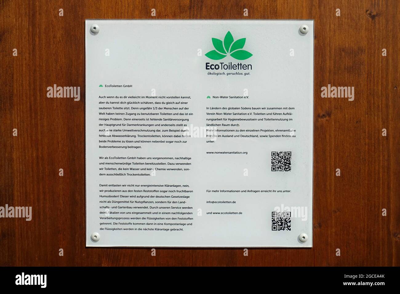 Berlin public toilets hi-res stock photography and images - Alamy