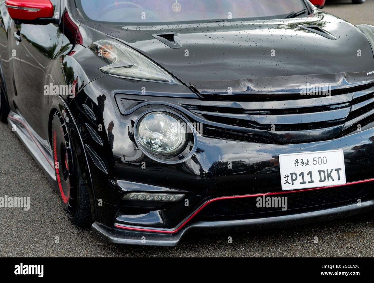 Festival of Wheels, Ipswich – July 20201. Front on view of customized ...