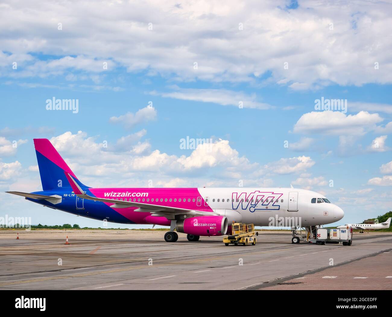 Timisoara, Romania - 06.20.2021: A Wizz Air Airbus A320-232 (HA-LYR ...