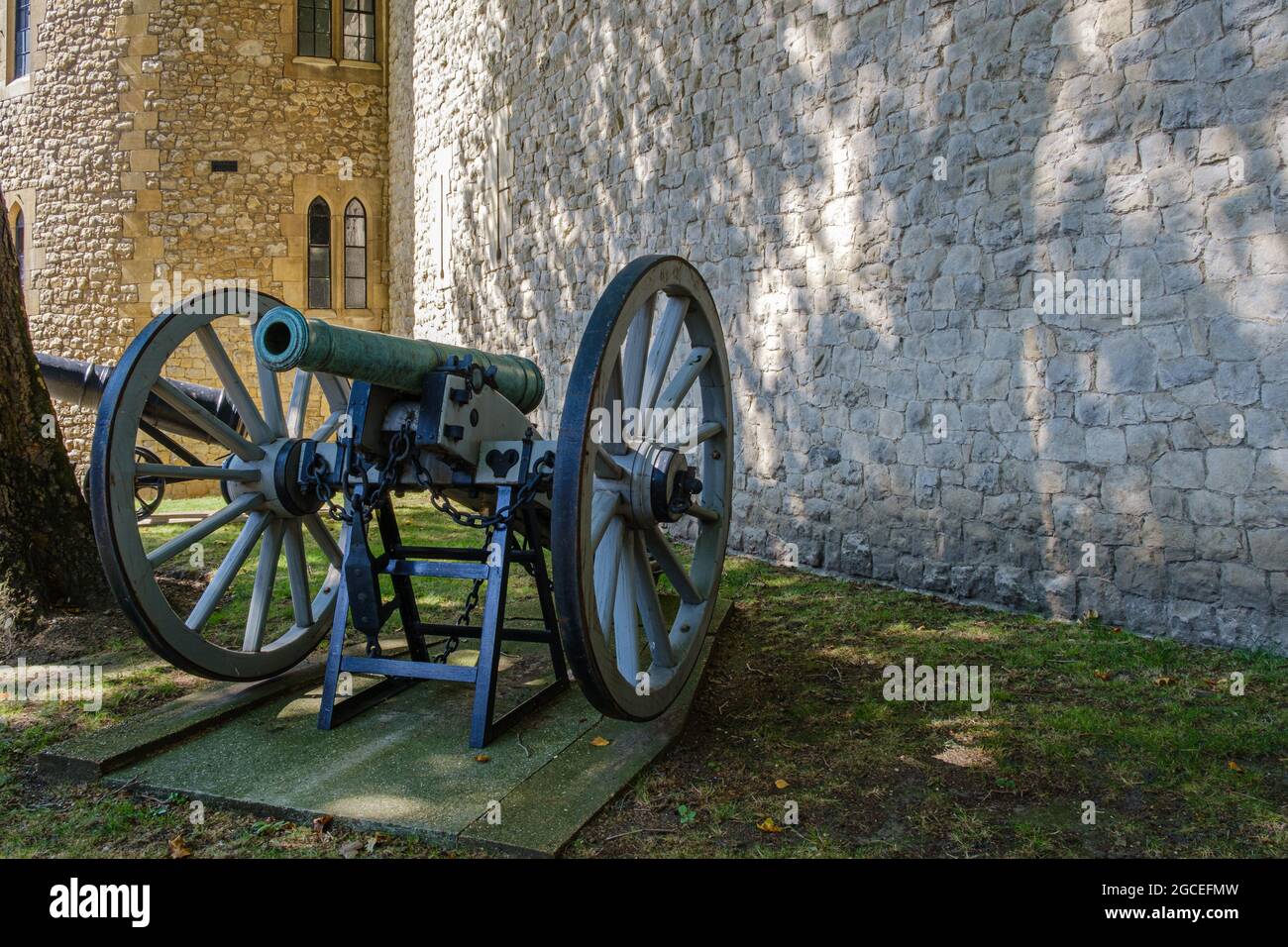 Bronze 6-pounder gun & Carriage engraved with monogram of King George ...