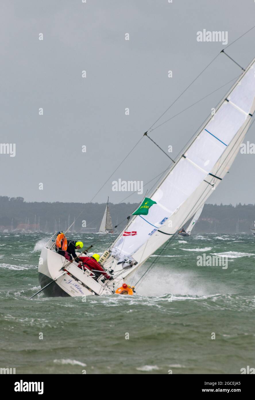 cowes week, isle of wight, fastnet race, fastnet yachts, fastnet yacht ...