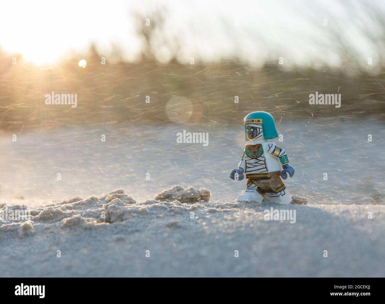 LEGO minifigure mummy on the beach Stock Photo - Alamy