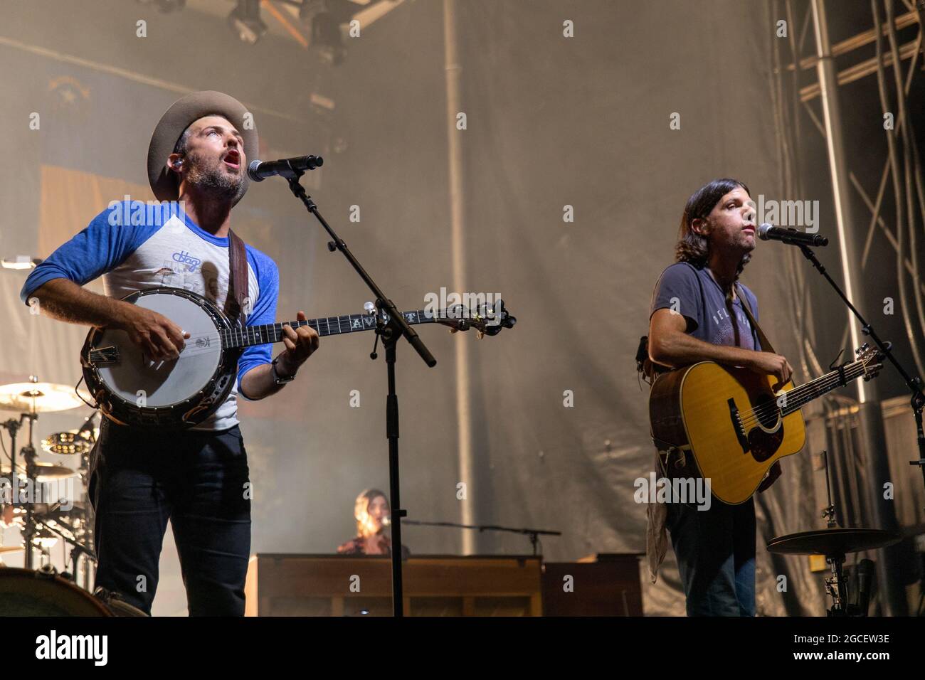 Scott Avett, Bonnie Avett-Rini and Seth Avett of The Avett Brothers ...