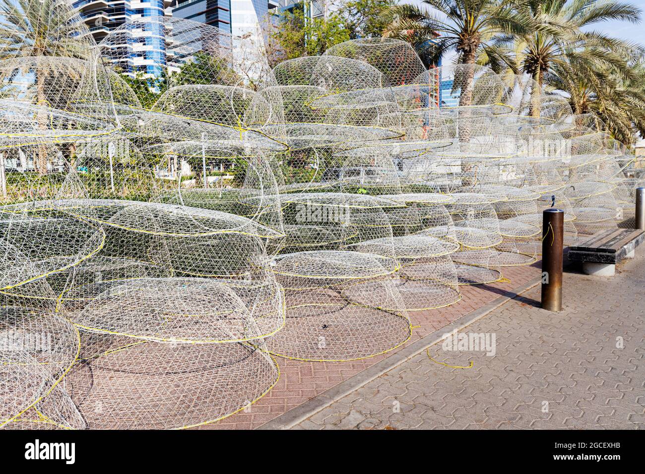 Metal nets hi-res stock photography and images - Alamy