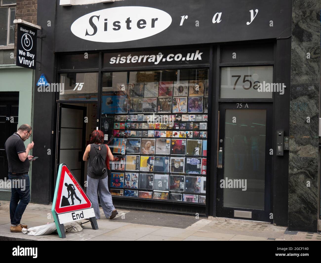 Sisterray hi-res stock photography and images - Alamy