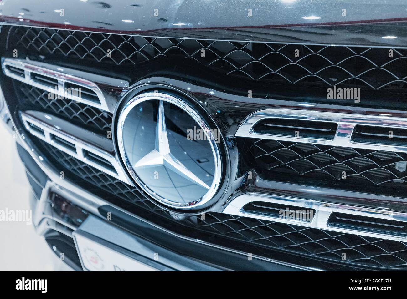 Car premium dubai hi-res stock photography and images - Alamy