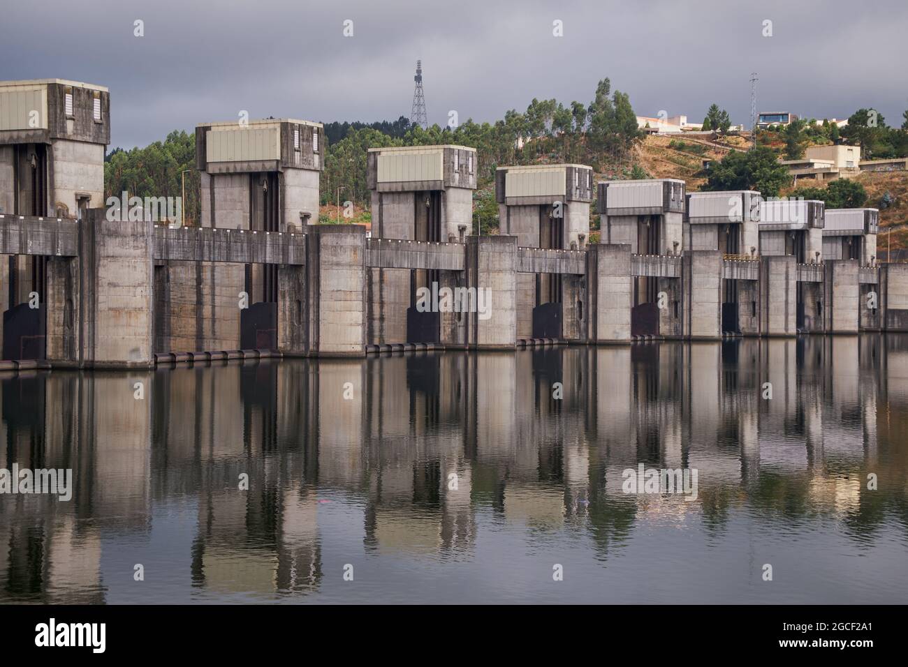 Crestuma - Lever Dam - concrete gravity dam on the Douro River with a ...