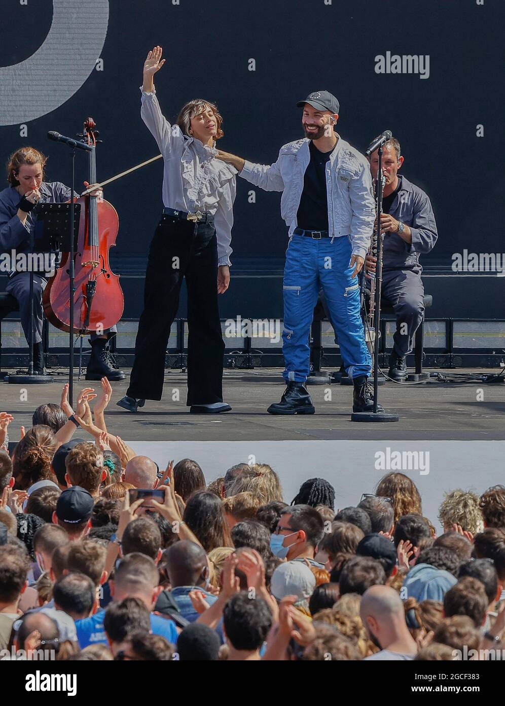 Woodkid concert hi-res stock photography and images - Alamy