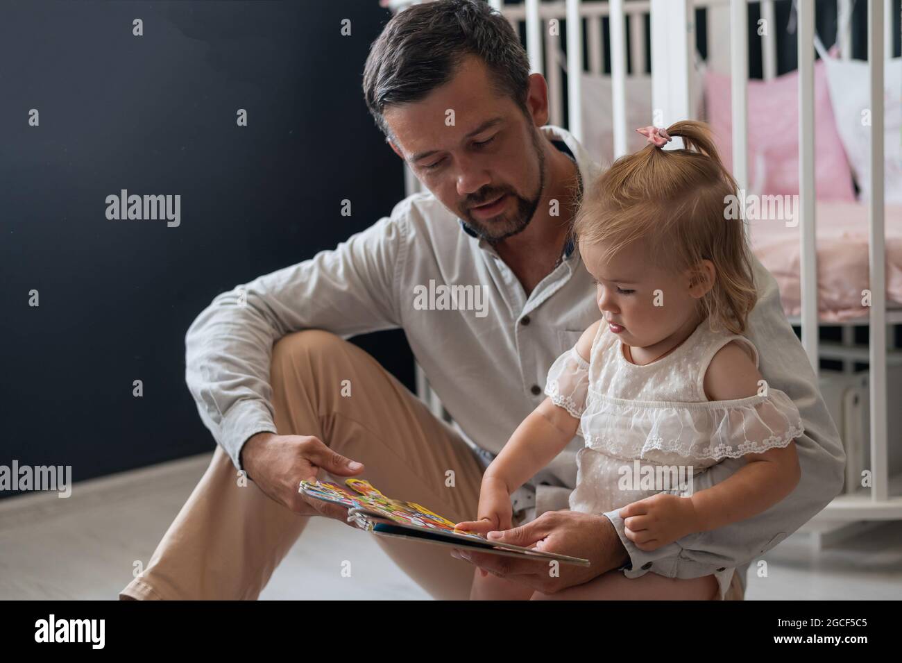 Father Telling Story To His Children High Resolution Stock Photography ...